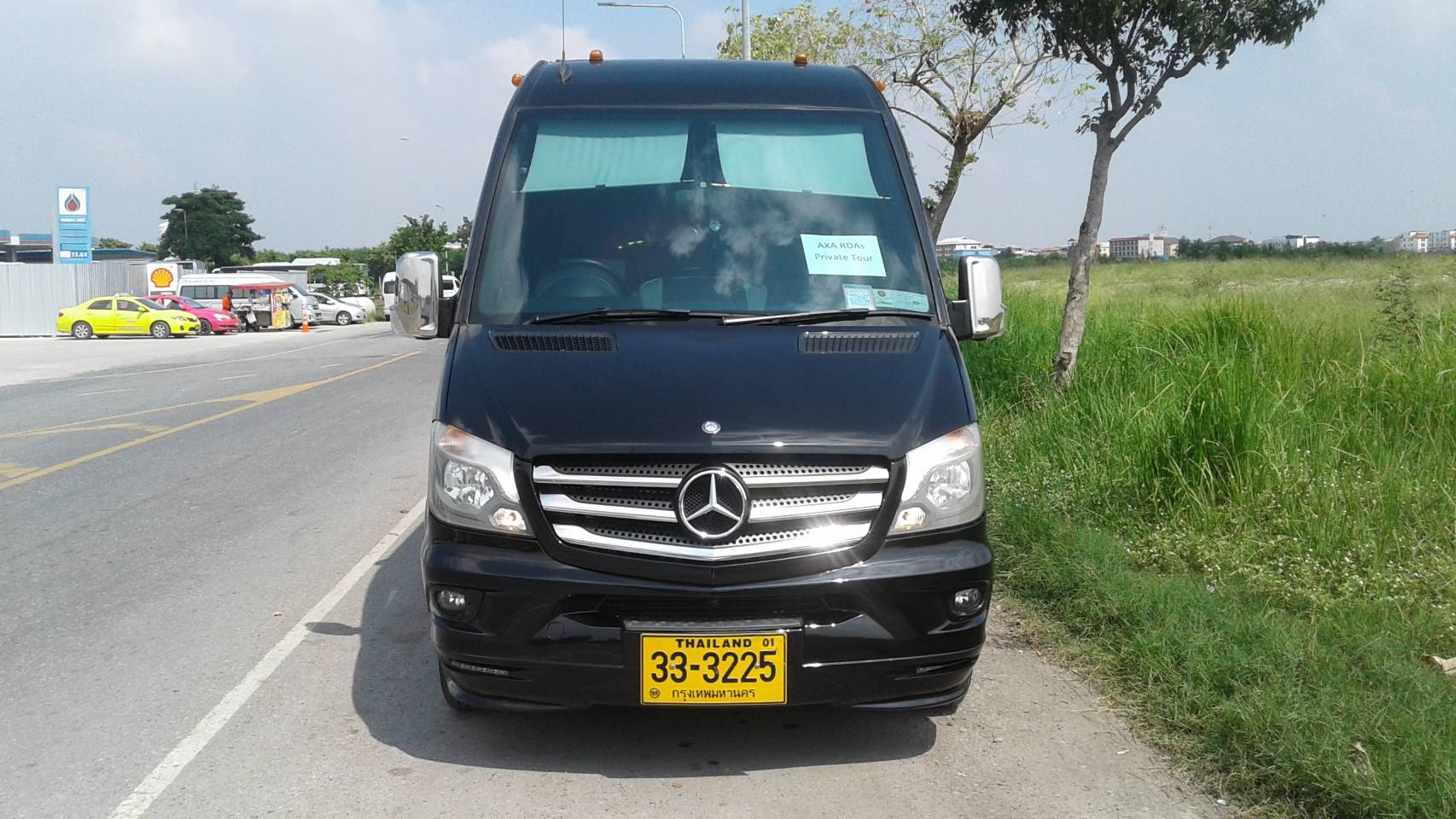 Mercedes-Benz Sprinter - เช่ารถสปอร์ต